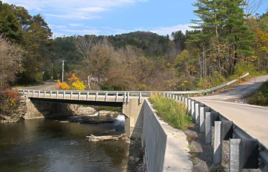 Mill-Road-Bridge-and-Retaining-Wall-1 – DuBois & King, Inc.